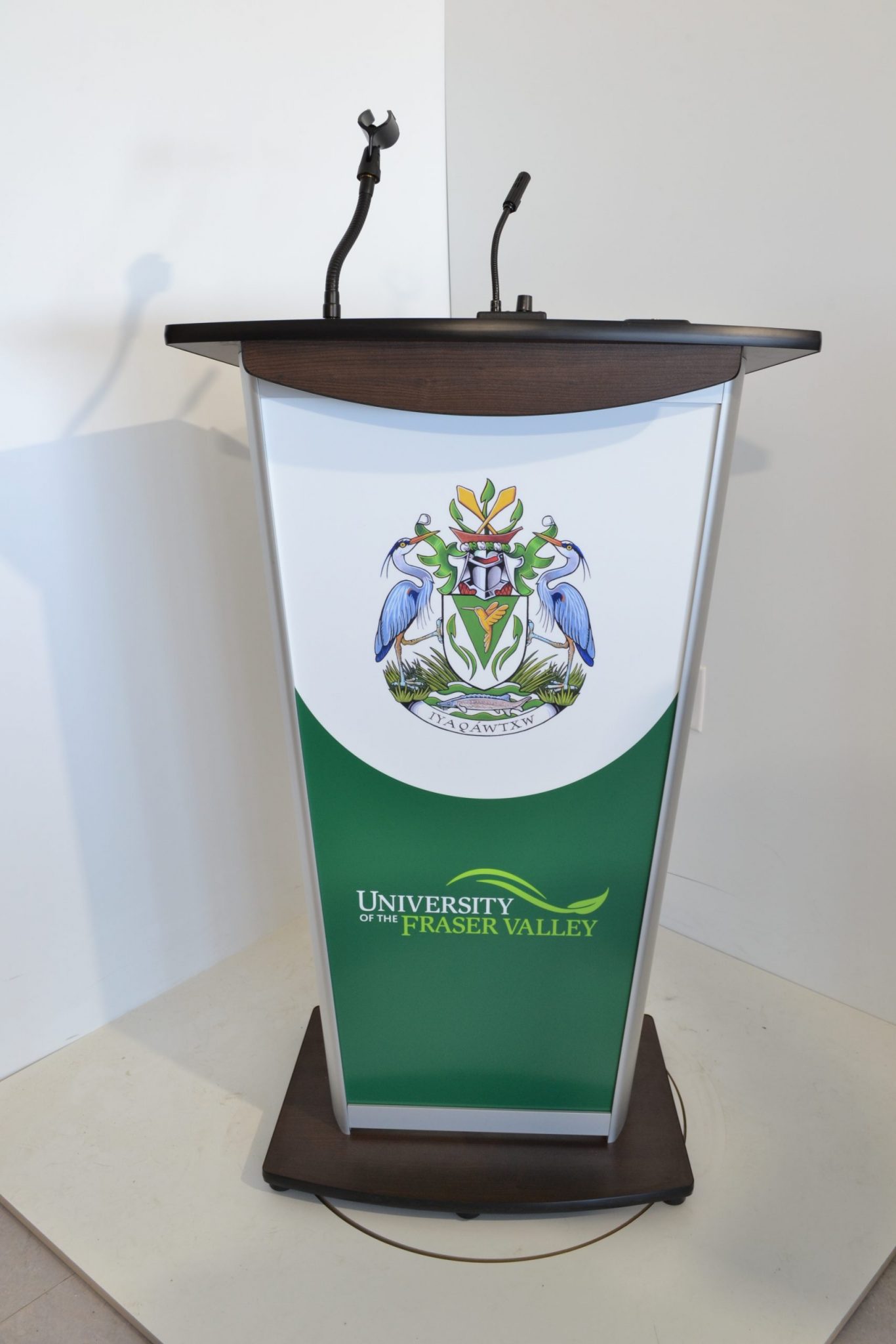 Sign - Grey Komatex Finish - For Full Vinyl Coverage - Podium Pros